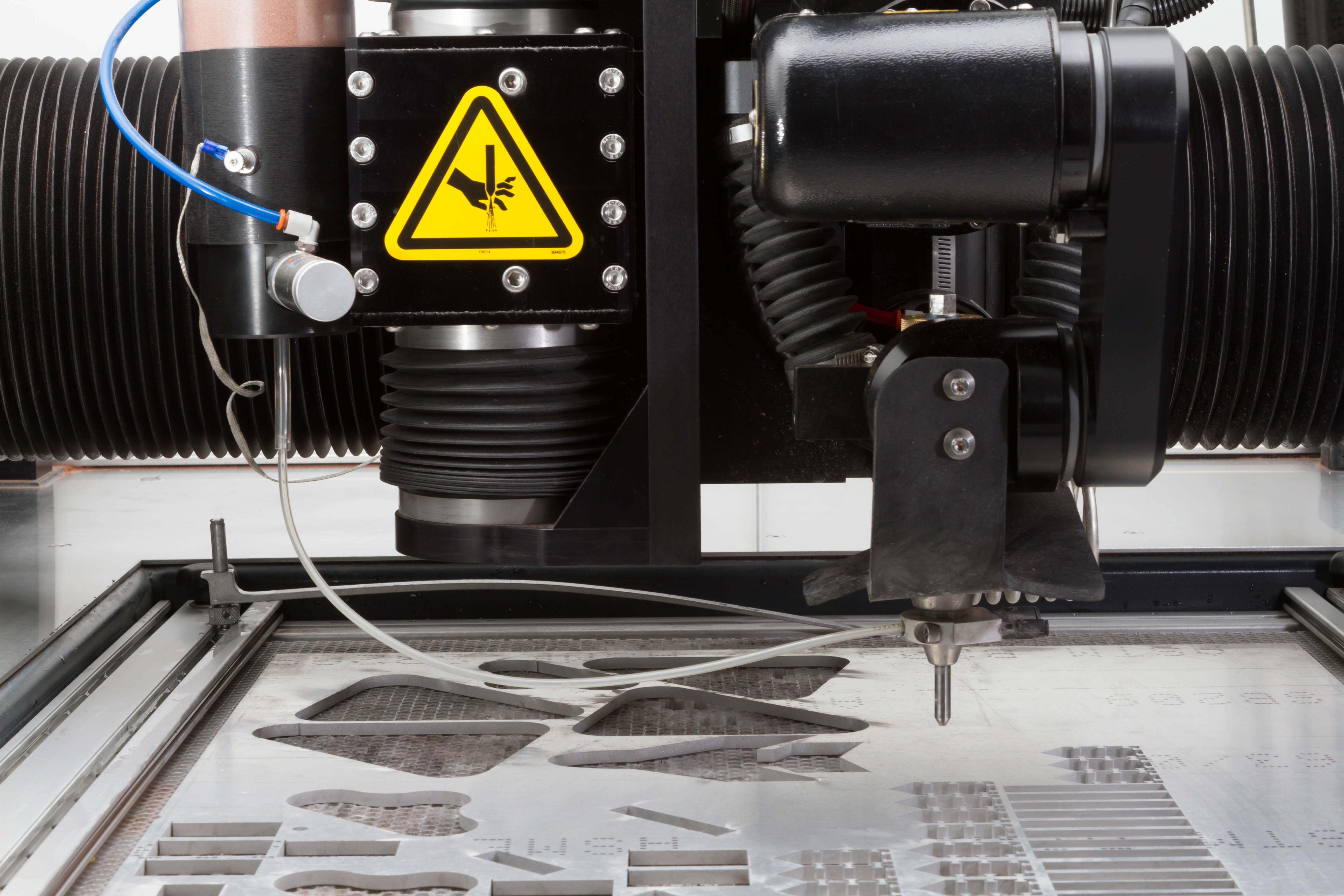 What Makes OMAX Unique - OMAX Waterjet